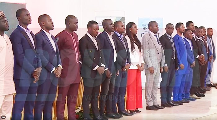Au Cameroun, 206 nouveaux ingénieurs de Génie Civil dont 27 femmes ...