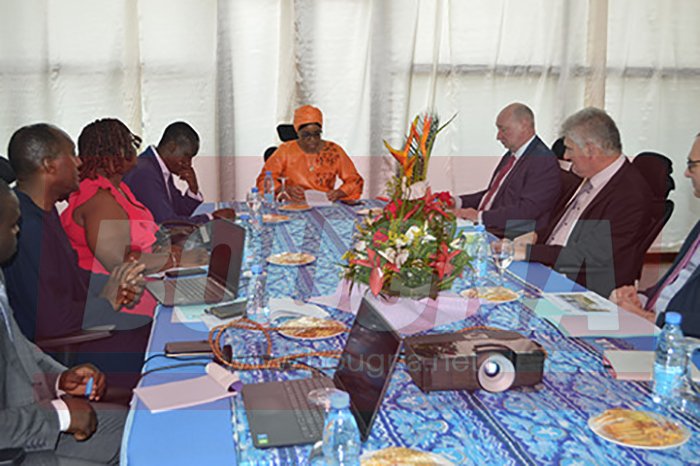 Henrik HOLOLEI, DG MOVE, en visite à l’École de Formation de la CCAA ...
